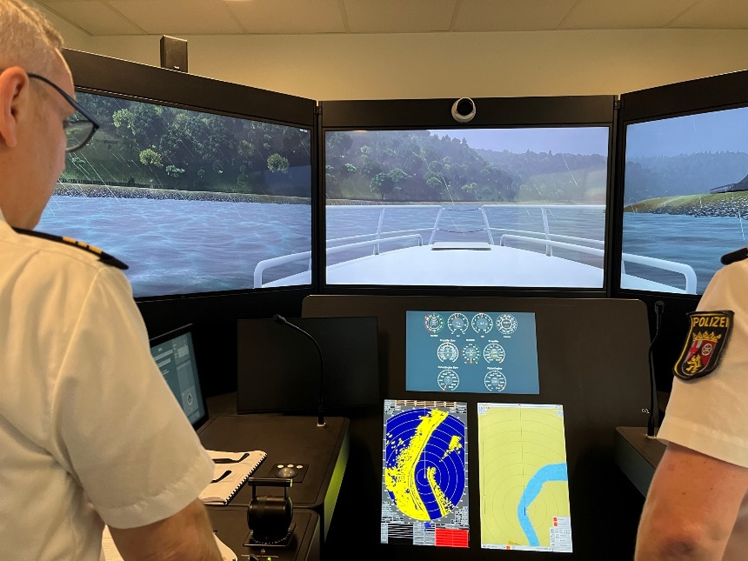 Handover of a modern maritime simulator to the Water Police School in ...